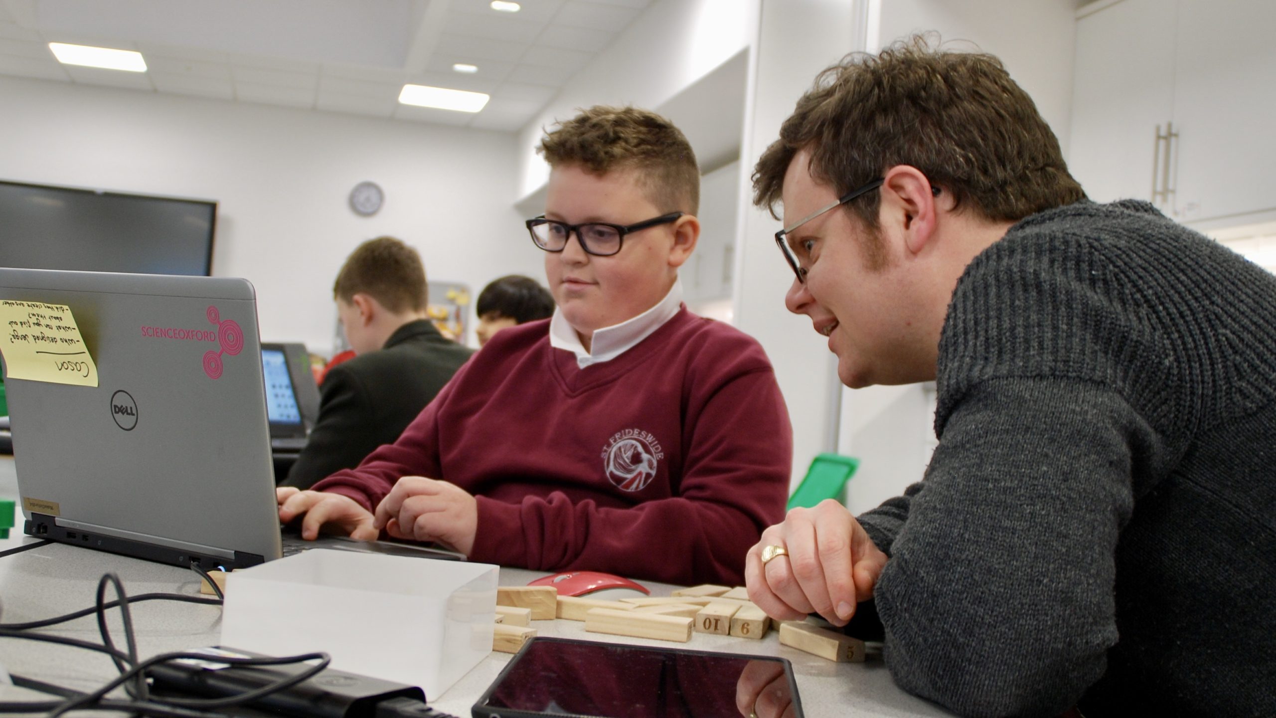 Volunteer with us - Science Oxford